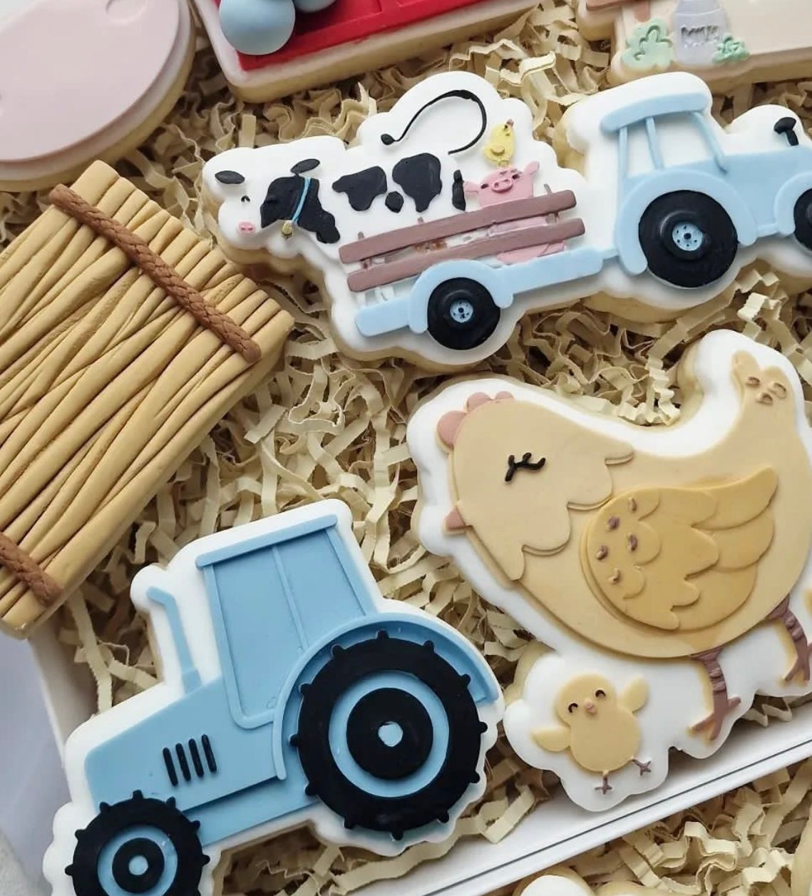 Boss Embossers - Boho Tractor with Animals Debosser and Cutter — Cake ...